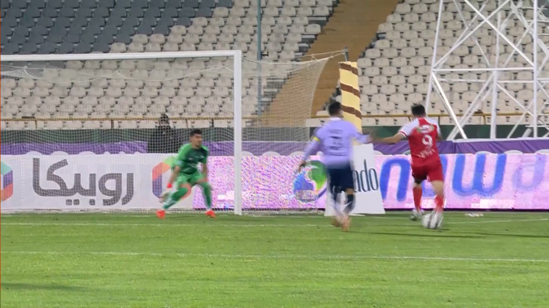 گل دوم پرسپولیس به تراکتور (مهدی ترابی) | ویدیو ورزش سه